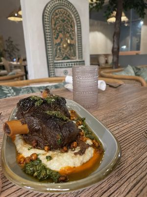 CHORTKE - Updated June 2024 - 302 Photos & 268 Reviews - 352 Goodman St ...