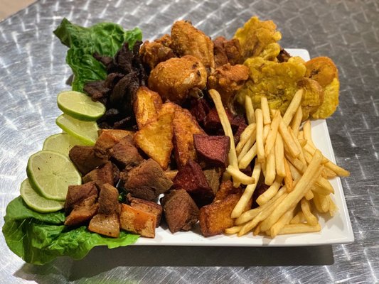 MONCHY’S PATIO RESTAURANT - 16 Photos - 1971 NW 17th Ave, Miami ...