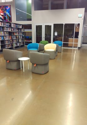 BETTY RODRIGUEZ REGIONAL LIBRARY - Updated December 2025 - 19 Photos ...