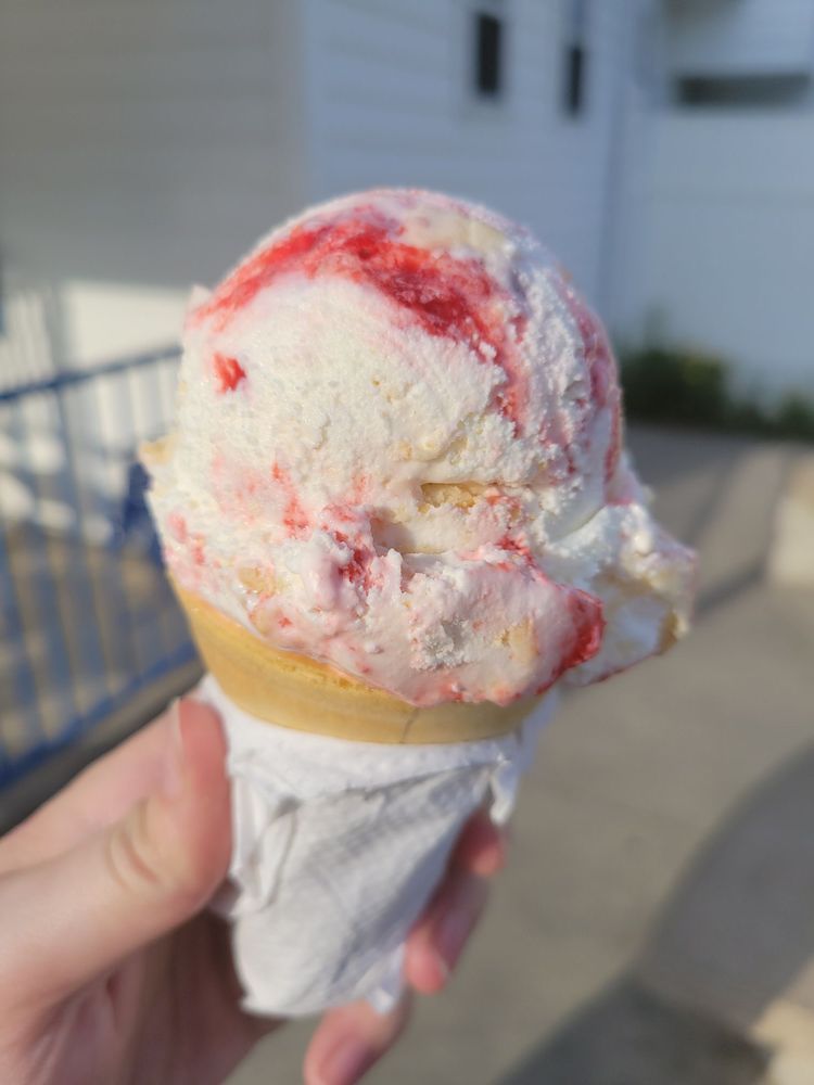 SUNNI SKY’S HOMEMADE ICE CREAM - Updated January 2025 - 167 Photos ...