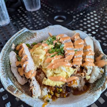 THE HOWE DAILY KITCHEN & BAR - Updated December 2024 - 326 Photos & 384 ...