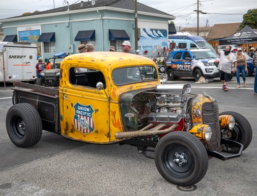SANTOS FAMILY CAR SHOW - Updated August 2024 - 23 Photos - 5202 N First ...