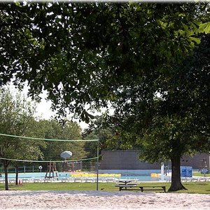 LITTLE CEDAR BAYOU WAVE POOL - 11 Photos - 600 Little Cedar Bayou Dr ...