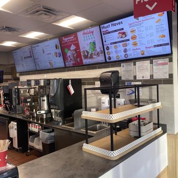 TIM HORTONS - Updated October 2025 - 75 Photos & 30 Reviews - 8910 ...