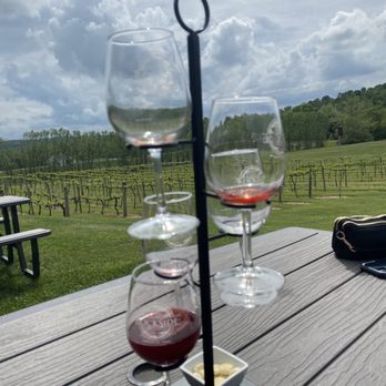 ROCKSIDE WINERY AND VINEYARDS - Updated February 2025 - 118 Photos & 63 ...