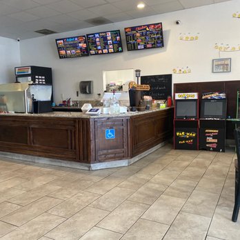 THE CHICKEN SHOP - Updated June 2024 - 492 Photos & 475 Reviews - 8929 ...