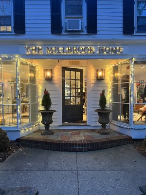 THE MILLBROOK HOME - Updated December 2025 - 3300 Franklin Ave ...