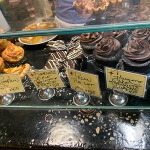 HIGH POINT CAFE - 19 Photos & 50 Reviews - 7210 Cresheim Rd ...