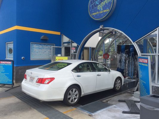 BLUE RAIN EXPRESS CAR WASH - Updated October 2025 - 37 Photos & 35 ...