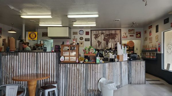 MR. BEE’S COFFEE & TEAS - Updated December 2025 - 167 Photos & 176 ...