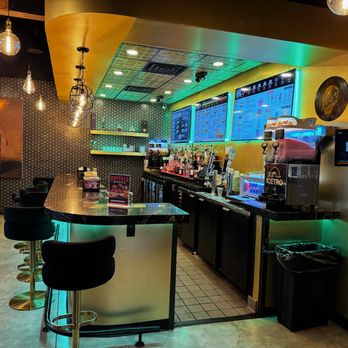 HOUSTON TX HOT CHICKEN - Updated July 2025 - 389 Photos & 215 Reviews ...