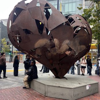 THE WARFIELD - Updated December 2025 - 963 Photos & 963 Reviews - 982 ...