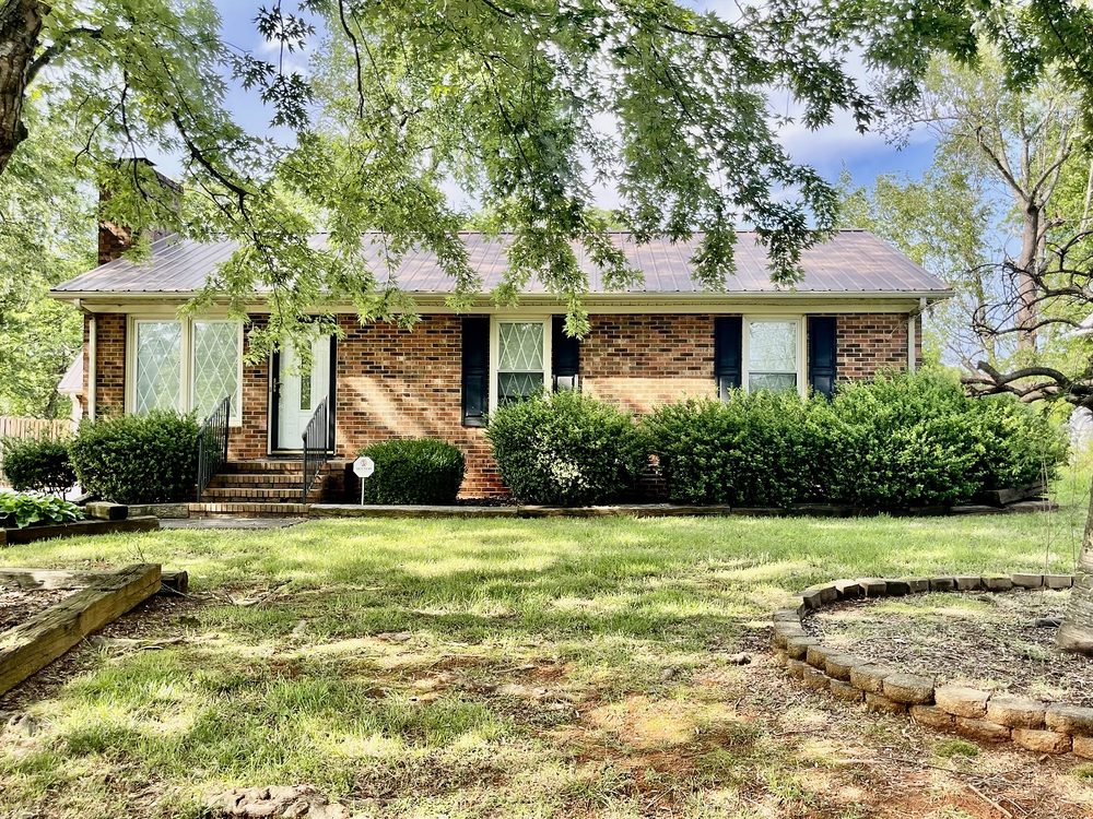 BRANDI JOHNSON - ABOVE EXPECTATIONS REALTY - Updated December 2025 ...