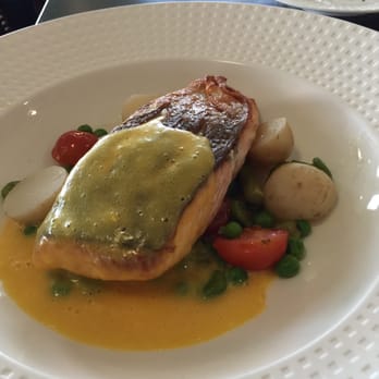 DUEL IN THE SUN RESTAURANT - Updated March 2026 - 11 Photos - Trump ...