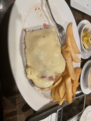 GRASSHOPPER TOO - Updated July 2025 - 80 Photos & 123 Reviews - 26 Erie ...