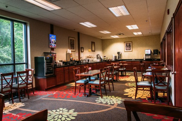 RIVER BEND INN - Updated May 2024 - 57 Photos & 39 Reviews - 2350 Pkwy ...