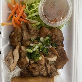 COUNTRY PHO - Updated July 2025 - 124 Photos & 214 Reviews - 1912 Ave H ...