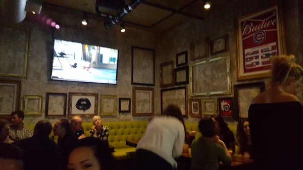 300 CRAFT AND ROOFTOP - Updated January 2026 - 27 Photos & 51 Reviews ...