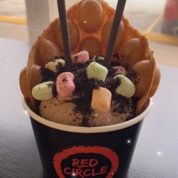RED CIRCLE ICE CREAM - Updated November 2024 - 1226 Photos & 615 ...