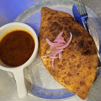 LAZY MOON PIZZA - Updated November 2024 - 887 Photos & 903 Reviews ...