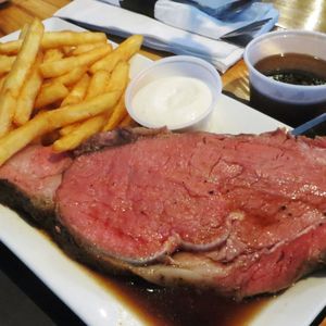 MAHONEY’S IRISH PUB & STEAKHOUSE - Updated February 2025 - 99 Photos & 193 Reviews - 35 Main St ...