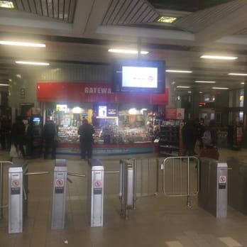 WELLESLEY SUBWAY STATION - Updated November 2025 - 22 Photos & 14 ...