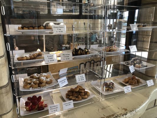 DINKYS MINI DONUTS - Updated August 2025 - 13 Photos - 812 Wrigley Dr, Lake Geneva, Wisconsin ...