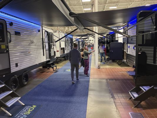 DULLES EXPO CENTER - Updated December 2025 - 322 Photos & 67 Reviews ...