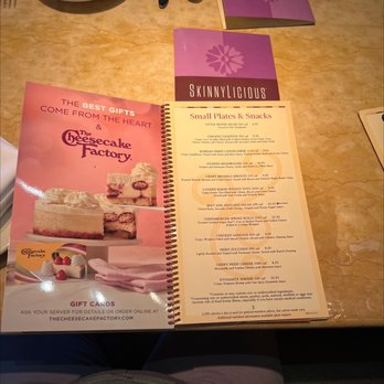 THE CHEESECAKE FACTORY - 1400 Photos & 1121 Reviews - 27500 Novi Rd ...
