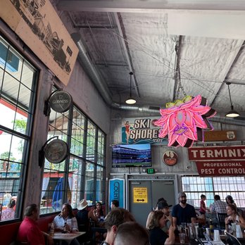 SIGN BAR - Updated November 2025 - 475 Photos & 122 Reviews - 9909 Fm ...