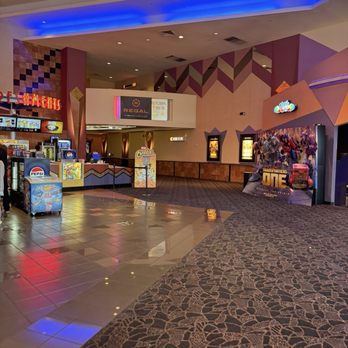 REGAL MANCHESTER - FRESNO - Updated June 2025 - 267 Photos & 232 ...