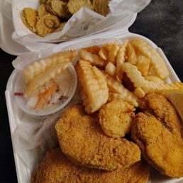 SHARKS FISH AND CHICKEN - Updated July 2025 - 24 Photos & 14 Reviews ...