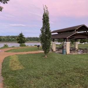 FRONTIER PARK - 96 Photos & 16 Reviews - 500 S Riverside Dr, St Charles ...