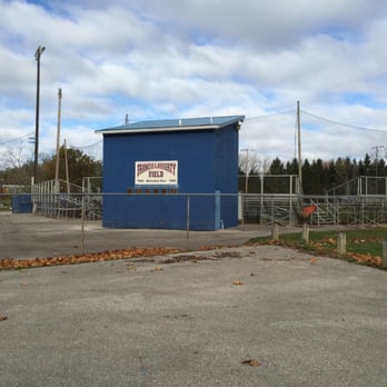 MCCULLOCH PARK - Updated December 2025 - 16 Photos - Corner of North ...