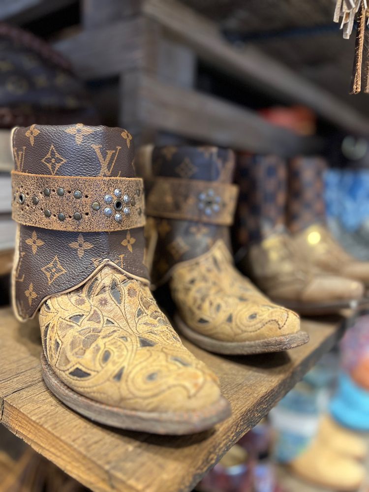 KEMO SABE - 44 Photos & 50 Reviews - 217 South Galena St, Aspen ...