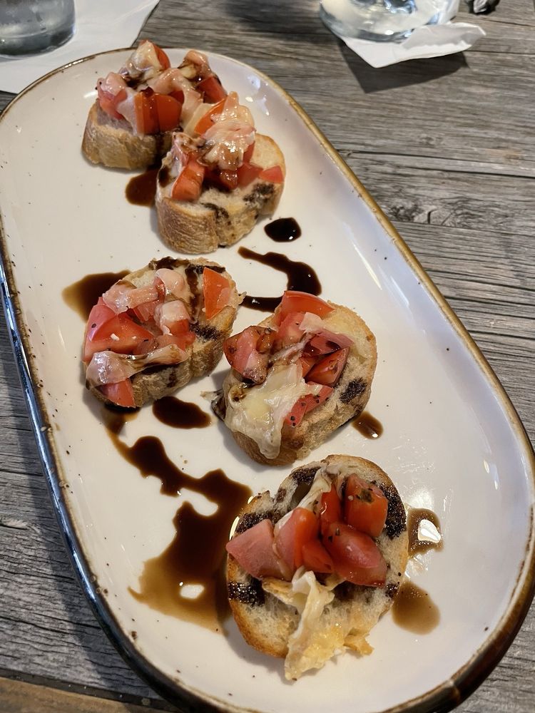 TWISTED GRAPE WINE BAR & CAFE - Updated December 2025 - 51 Photos & 83 ...