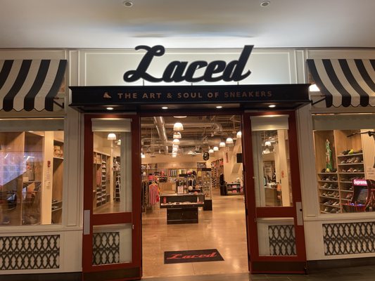 LACED - Updated October 2025 - 35 Photos & 56 Reviews - 100 Huntington ...