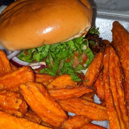 BLU BURGER GRILLE - Updated November 2025 - 202 Photos & 415 Reviews ...