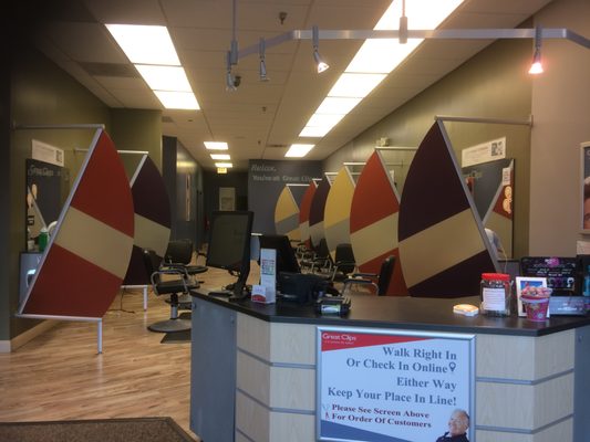 GREAT CLIPS - Updated December 2025 - 10 Photos - 4335 Hartley Bridge ...