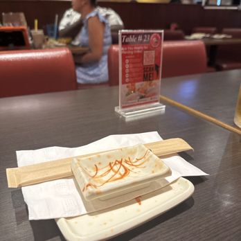 WAKAME SUSHI - Updated December 2025 - 150 Photos & 106 Reviews - 2625 ...