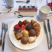 OCEANS 999 - 131 Photos & 27 Reviews - Canadian (New) - 999 Canada ...