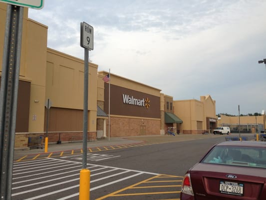 WALMART SUPERCENTER - Updated January 2026 - 4238 Recreation Dr ...