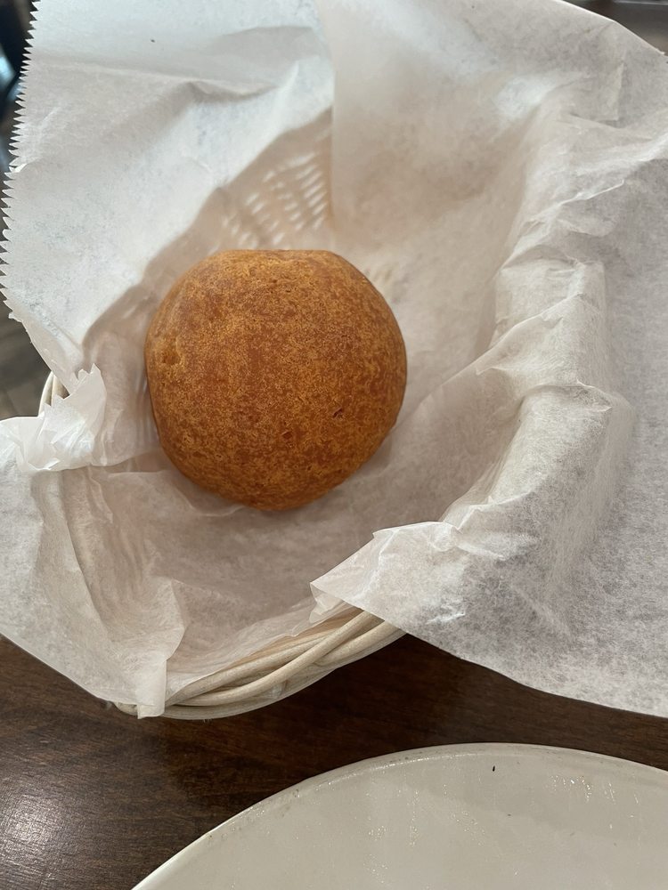 EL CAFETERO RESTAURANT & BAKERY - Updated November 2024 - 57 Photos ...