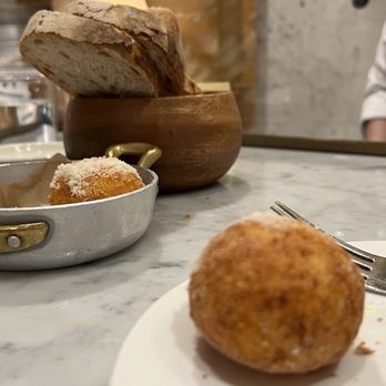 EATALY - SOHO - Updated September 2025 - 272 Photos & 89 Reviews - 200 ...