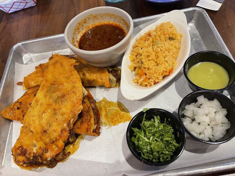 LA CARRETA - HOUMA - Updated July 2024 - 60 Photos & 45 Reviews - 1327 ...