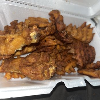 WHO DAT WINGS AND MORE - Updated July 2025 - 32 Photos & 35 Reviews ...