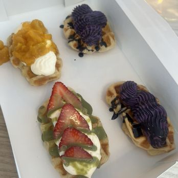 KOCO KOREAN FRIED CHICKEN & CROFFLES - Updated July 2024 - 968 Photos ...