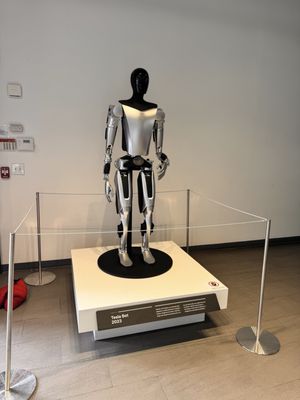 TESLA - PARAMUS - Updated December 2025 - 61 Photos & 89 Reviews - 530 ...