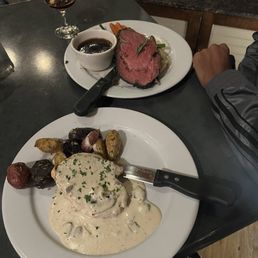 CLIFF DINING PUB - Updated December 2025 - 772 Photos & 690 Reviews ...