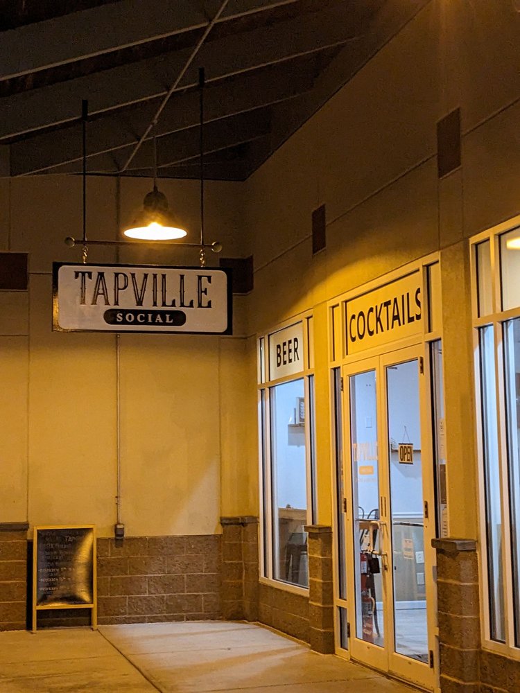 TAPVILLE - Updated October 2025 - 11 Photos - 314 Flat Rock Pi ...